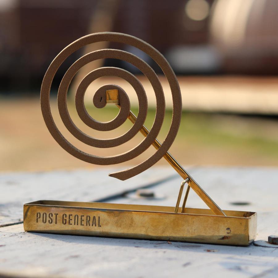 creer（ライズクリエイション） 蚊取り線香ホルダー POST GENERAL ブラス モスキートコイルホルダー 携帯 （ 蚊取り線香立て 蚊遣り 卓上 置き型 ポストジェネラル おしゃれ ...