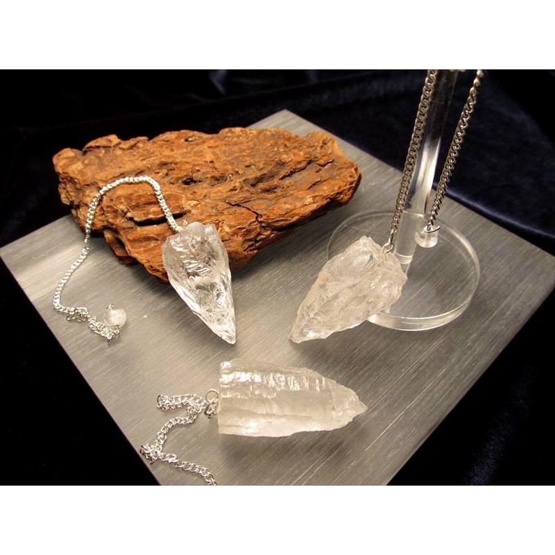 ラフカットペンデュラム ヒマラヤ水晶 縦約25-30mm 1個売り ナチュラル感抜群 ロッククリスタル 透明 インド・ヒマラヤ山脈産 pd ...