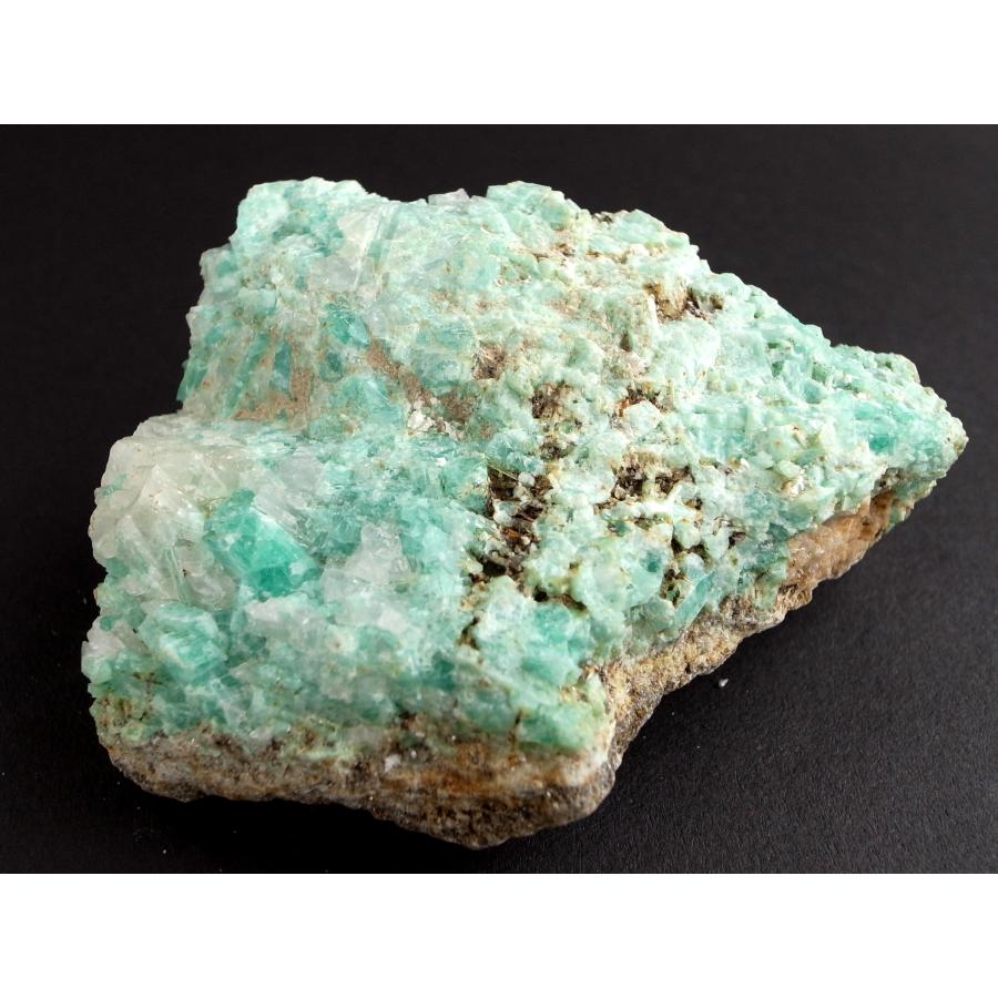 激レア エメラルド 結晶原石 母岩付き 最大幅82mm 重さ147g 四大宝石の1つ 『叡智』と『愛』の象徴 5月の誕生石 一点もの ブラジル産 : パワーストーン 天然石 ComRose ...