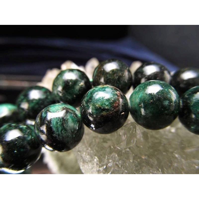 激安宣言 約8mm珠 グリーンマイカ 一連 約38-40cm グリーンが煌めくキラキラ結晶 心の安定・自己成長の石 ブラジル産 geki-sak : パワーストーン 天然石 ComRose ...