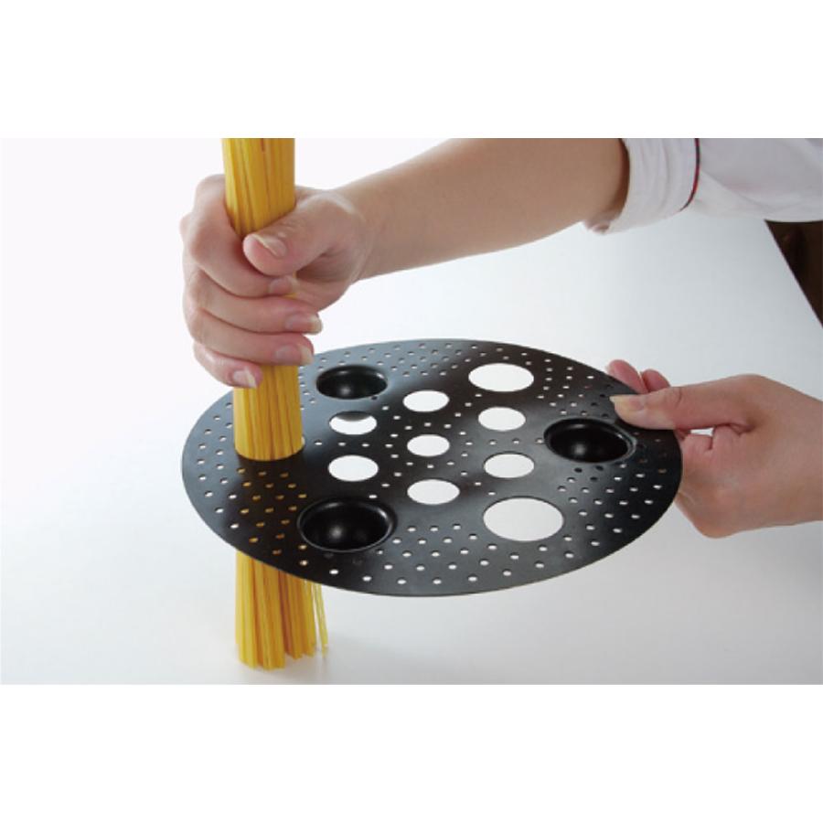 ウルシヤマ 便利プレート 20cm ステンレス 簡易パッケージ スチームプレート ウルシヤマ金属工業 umic 蒸しプレート 落し蓋 パスタメジャー 蒸し器 フ : クッキングクロッカ ...