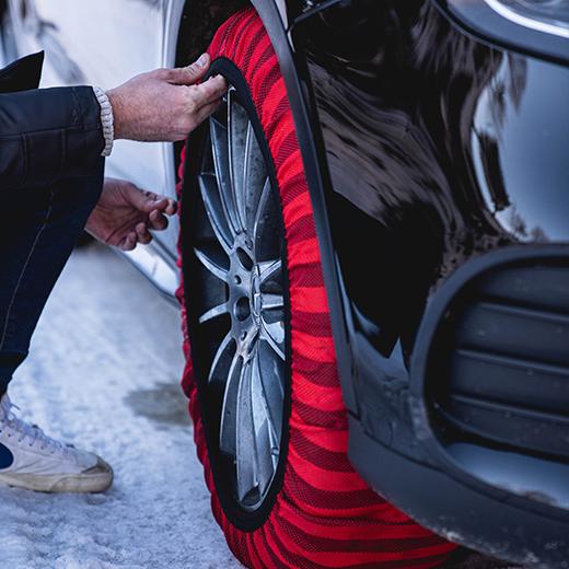 ISSE（イッセ） タイヤ チェーン スノーソックス クラシック 軽量 付けやすい サイズ 66 布チェーン BMW等 ISSE 16 17インチ 205/60R16 245/45R17 ...