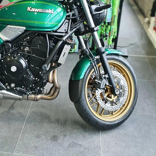 KAWASAKI カワサキ Z650RS 2022- 延長フェンダー フロント【PYRAMID】（ピラミッド） : カスタムショップ クールライド - 通販 - Yahoo!ショッピング