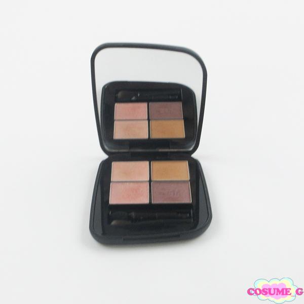 エスト トランスフィア アイカラー #01 残量多 C556 : コスメグ ヤフーショッピング店 - 通販 - Yahoo!ショッピング