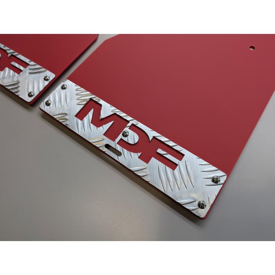 【MDF】デリカD:5 オリジナルマッドフラップ（レッド×シルバープレート） : CRAFT AOI - 通販 - Yahoo!ショッピング