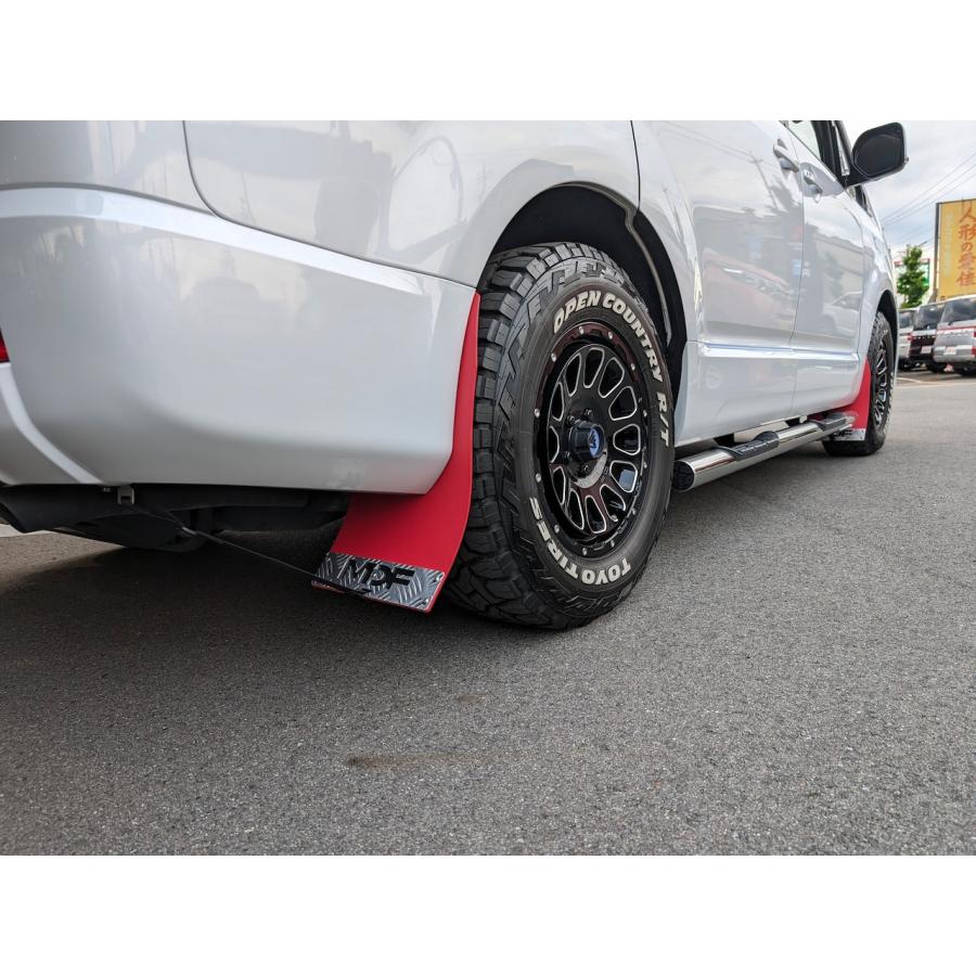 【MDF】デリカD:5 オリジナルマッドフラップ（レッド×シルバープレート） : CRAFT AOI - 通販 - Yahoo!ショッピング