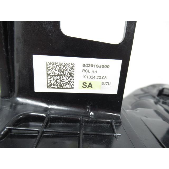 フォレスター 5BA-SK9 右テールランプ 84912-SJ040 327212 : クラウン2号店 - 通販 - Yahoo!ショッピング