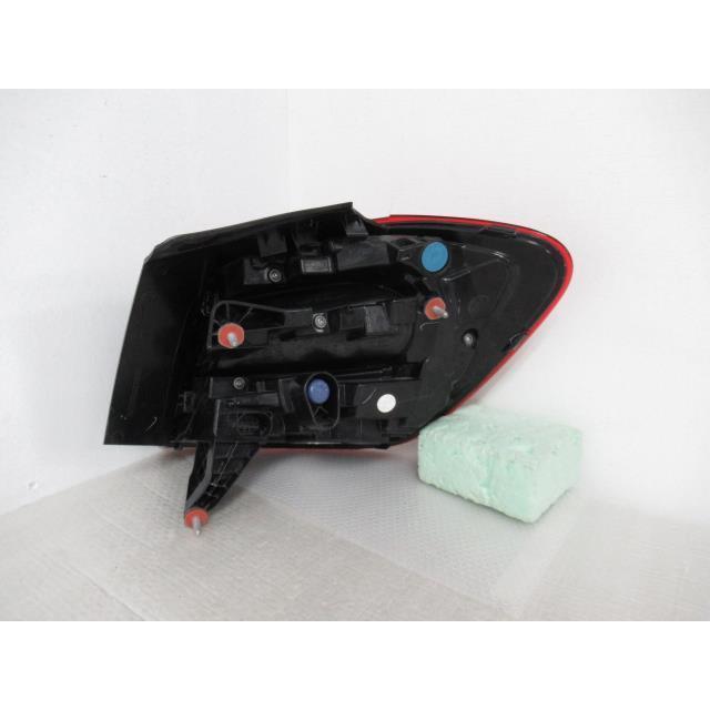 ベンツ Aクラス 5BA-177084 左テールランプ A1779064500 329679 : クラウン2号店 - 通販 - Yahoo ...