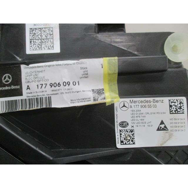 ベンツ Aクラス 3DA-177012 左ヘッドランプASSY A1779060901 331287 : クラウン2号店 - 通販 ...