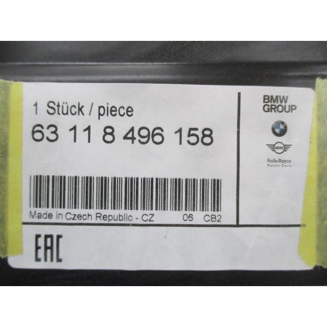 BMW 3シリーズ 3BA-5F20 右ヘッドランプASSY 63118496158 335529 : クラウン2号店 - 通販 ...