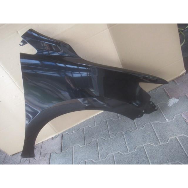 ハリアー DBA-ZSU60W 右Fフェンダー 53811-48210 367023 : クラウン2号店 - 通販 - Yahoo!ショッピング