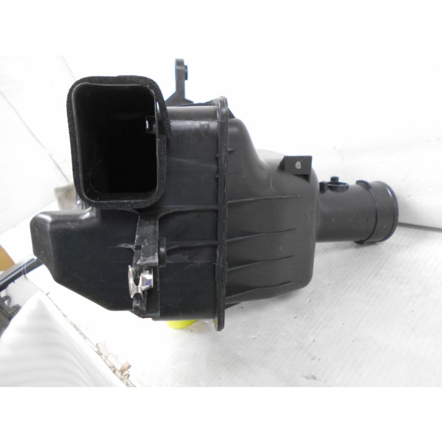 992958 TOYOTA ハイエース KDH201V エアクリーナー 参考品番：17700-30250【社外新品】 : クラウン3号店 ...
