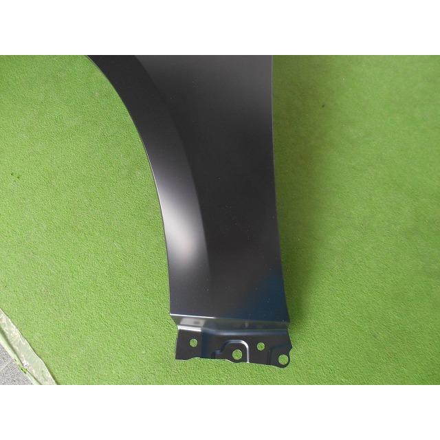 993571 TOYOTA カローラスポーツ ZWE211H 左フェンダー 参考品番：53802-12B10【社外新品】 : 993571 ...