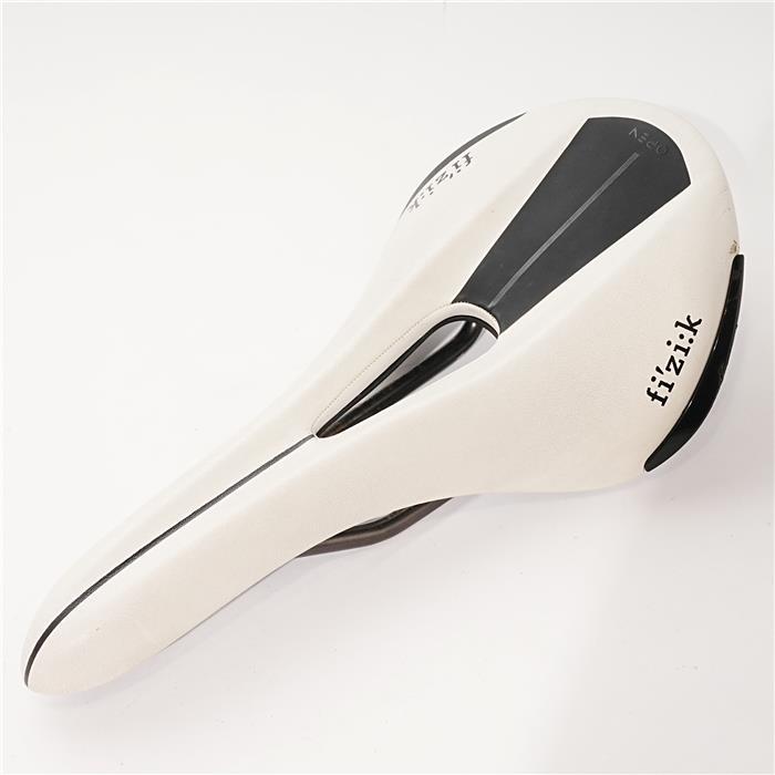 fizik (フィジーク)ALIANTE R3 OPEN k:iumレール サドル : CROWN GEARS - 通販 - Yahoo!ショッピング