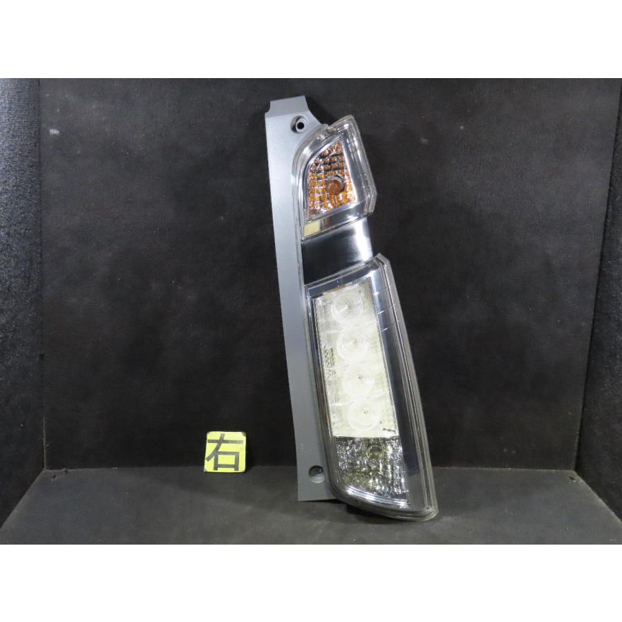 【即決! 即日発送可】N-WGN コンフォートパッケージ DBA-JH1 純正 LED ★美品 テール ランプ ライト 右 (スタンレー W1400) 中古 12535 : 12535-14 ...