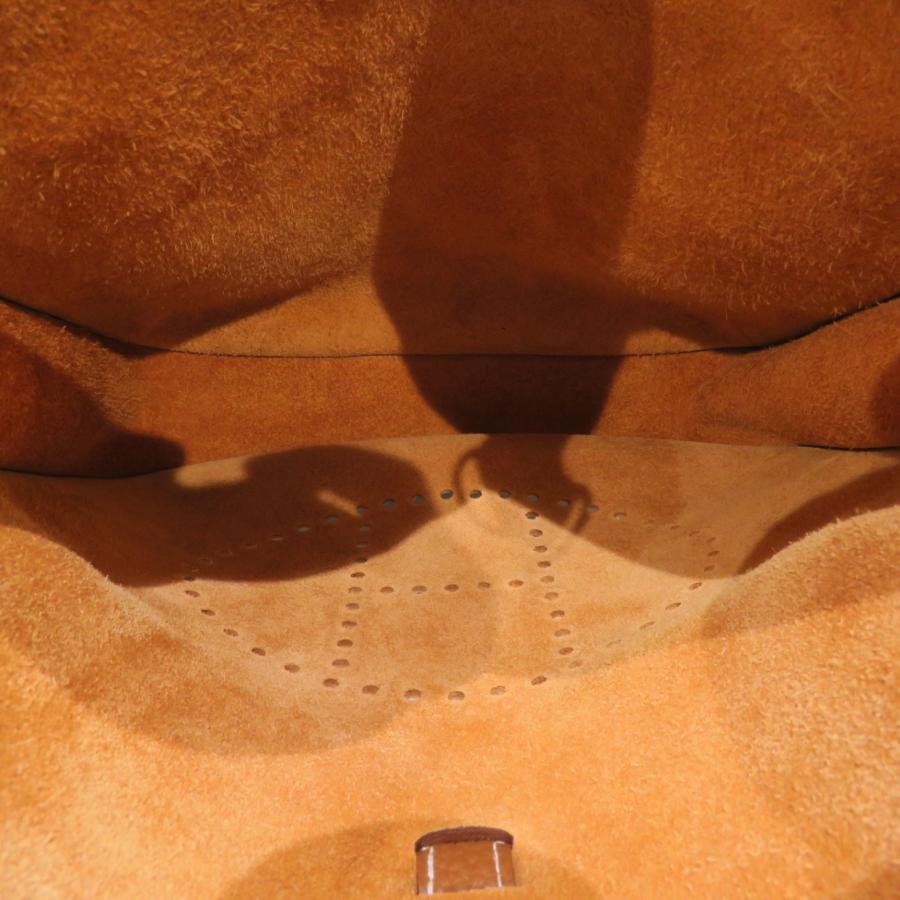 HERMES (エルメス) エヴリン3PM(29) ショルダーバッグ ゴールド HERMES (エルメス) エヴリン3PM(29) ショルダーバッグ ゴールド