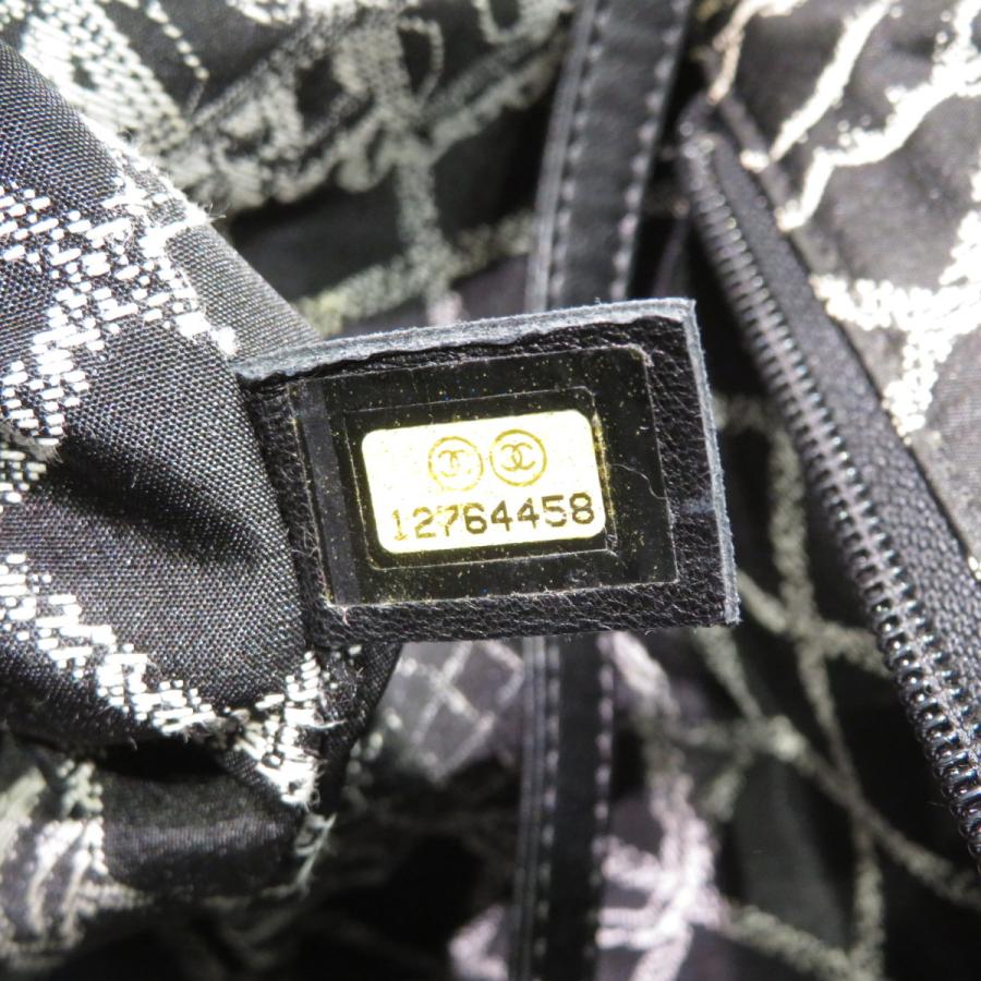 CHANEL (シャネル) エッセンシャルトート A46882 トートバッグ CHANEL (シャネル) エッセンシャルトート A46882 トートバッグ