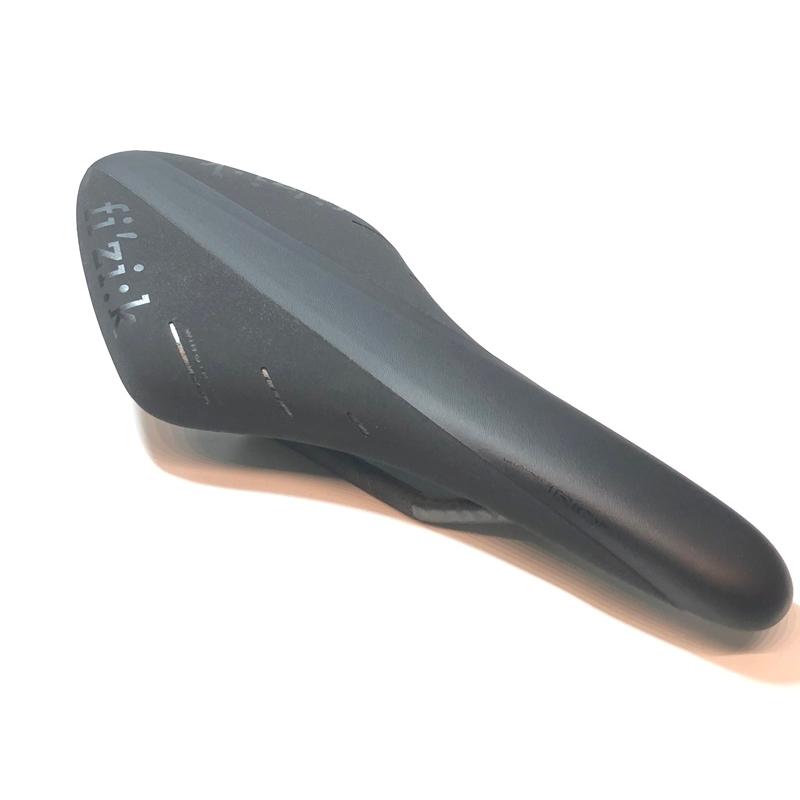 フィジーク FIZIK アリオネ ARIONE R1 サドル カーボンレール : サイクルパラダイス ウェブストア - 通販 - Yahoo!ショッピング