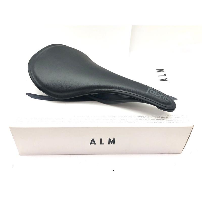 ファブリック FABRIC ALM Ultimate Shallow カーボンレール サドル : サイクルパラダイス ウェブストア - 通販 ...