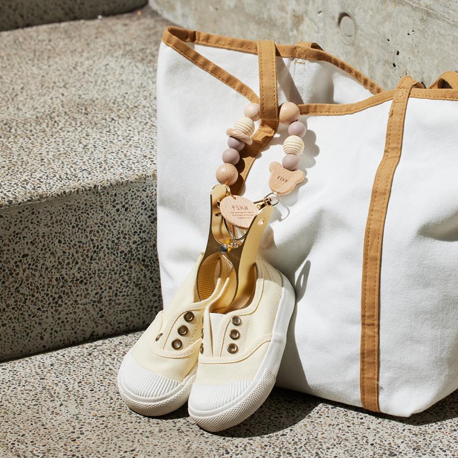 \DADWAY限定／ fika フィーカ シューズクリップ｜ ベビー ベビーカーアクセサリー ナスカン 靴 ベビーシューズ ホルダー クリップ :NZFIKDWSC:DADWAY ...