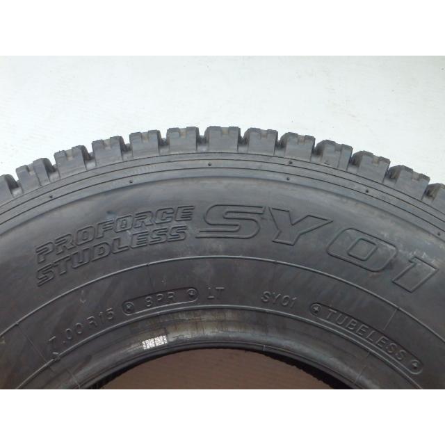 ヨコハマタイヤ（YOKOHAMA TIRE） ヨコハマ SY01 7.00R15 8PR 未使用 2本セット スタッドレスタイヤ 2013年製 ...