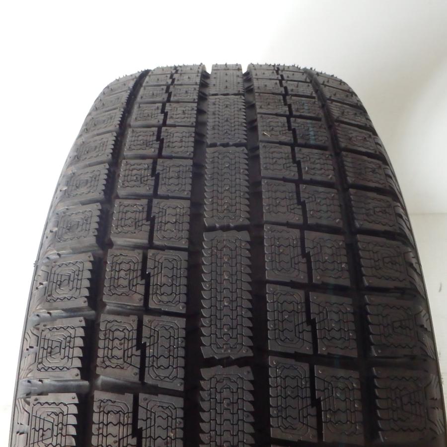 TOYO TIRES（トーヨータイヤ） 215/45R18 89Q GARIT G5 未使用 1本のみ価格 スタッドレスタイヤ 2019年製 ...