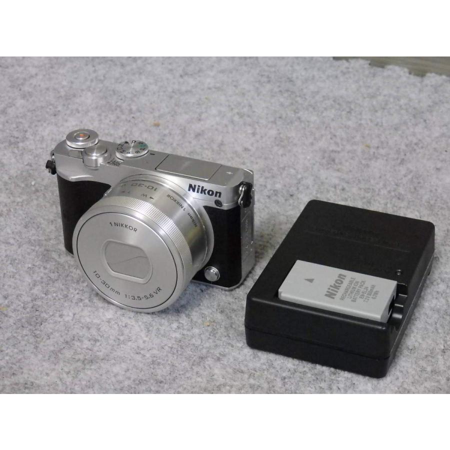 Nikon ミラーレス一眼 Nikon1 J5 標準パワーズームレンズキット シルバー J5HPLKSL : DashDash - 通販 - Yahoo!ショッピング