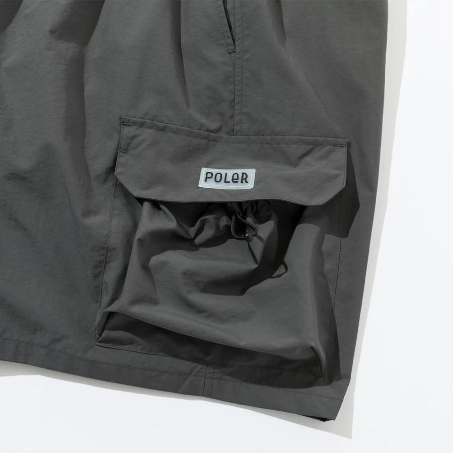 POLeR POLER STUFF SHIRRING NYLON WIDE CARGO SHORTS OLIVE ポーラー シャーリングナイロン ワイドカーゴショーツ オリーブ カーゴパンツ ...