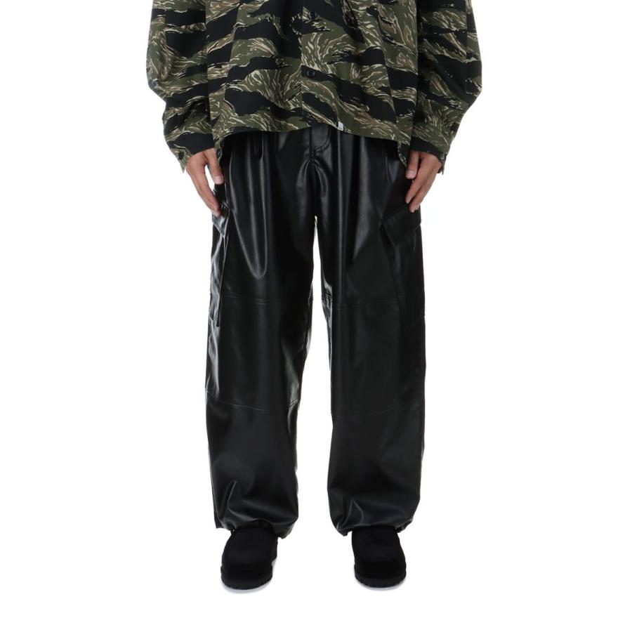 【16時までのご注文で最短翌日発送】Synthetic Leather Wide BDU Pants/Black(24AW-MS10-027 ...