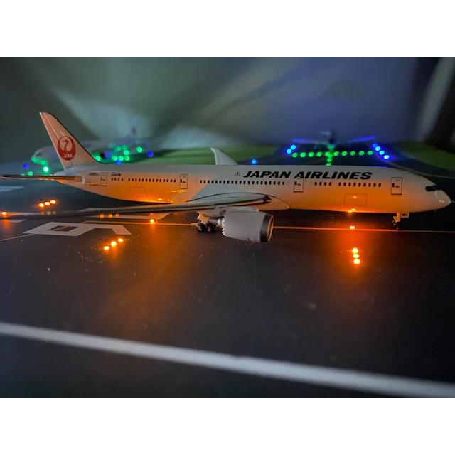 1/400 R2EX-06 関西国際空港風滑走路ジオラマ(直営店限定モデル 1/400 R2EX-06 関西国際空港風滑走路ジオラマ(直営店限定モデル