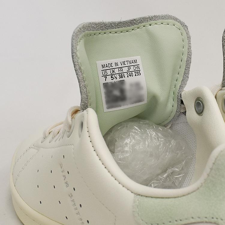 アディダス スタンスミス W レディース スニーカー コアホワイト/リネングリーン/シルバーメタリック adidas STAN SMITH W ...