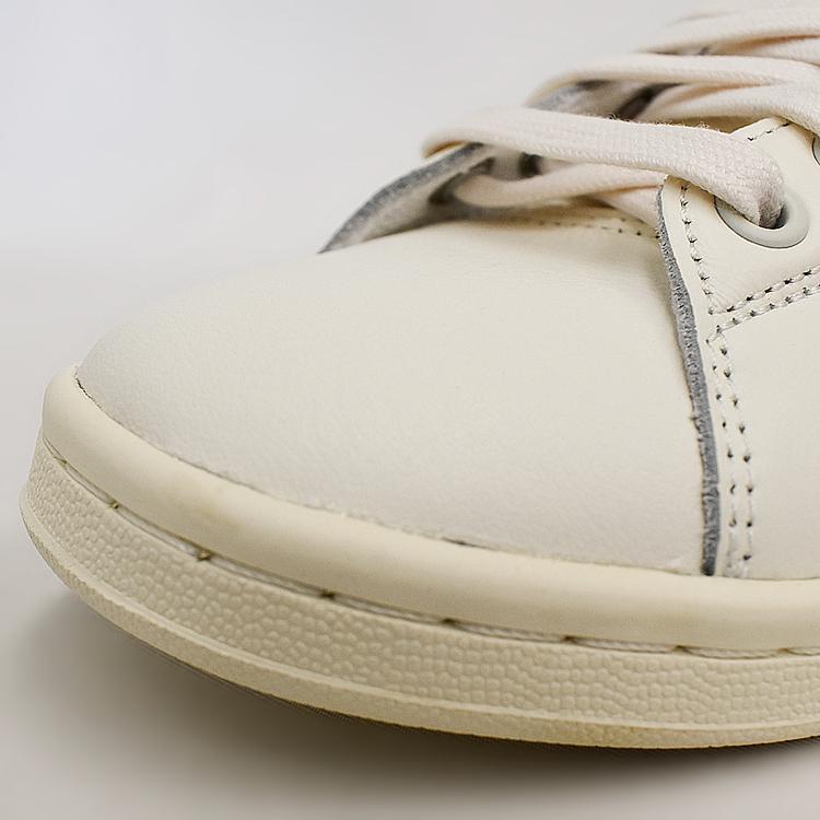 アディダス スタンスミス W レディース スニーカー コアホワイト/リネングリーン/シルバーメタリック adidas STAN SMITH W ...