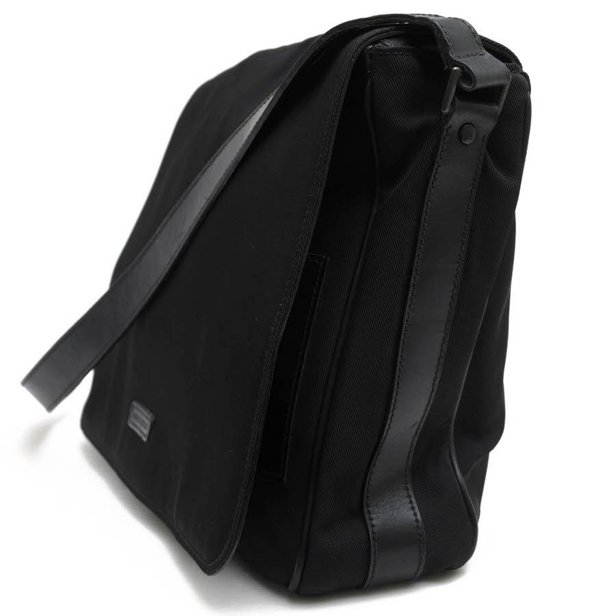 ARMANI（アルマーニ） GIORGIO ARMANI ショルダーバッグ 牛革