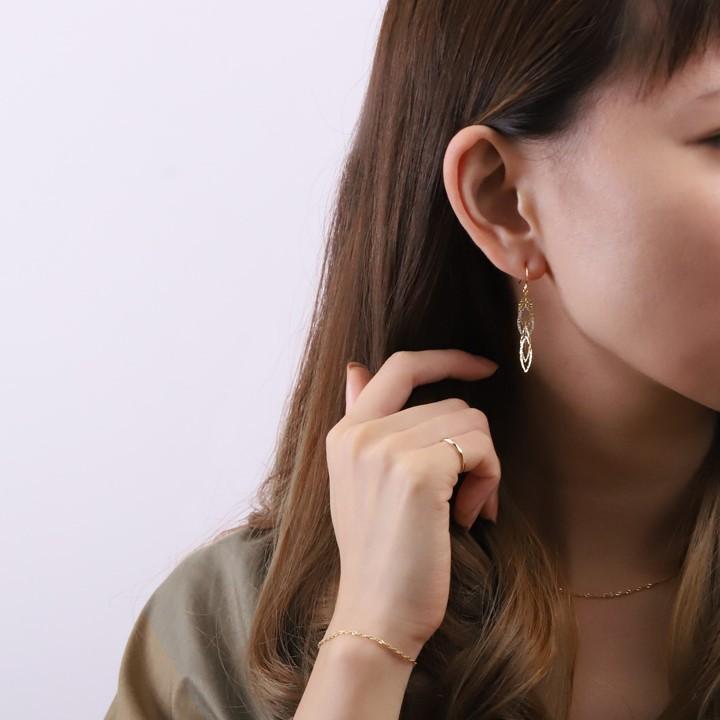 DEVAS 日曜限定 5%クーポン 18金 ピアス ホワイトゴールド k18 18金ピアス 18k フックピアス 揺れる コンビカラー シンプル k18ピアス レディース : デザイナーズ ...