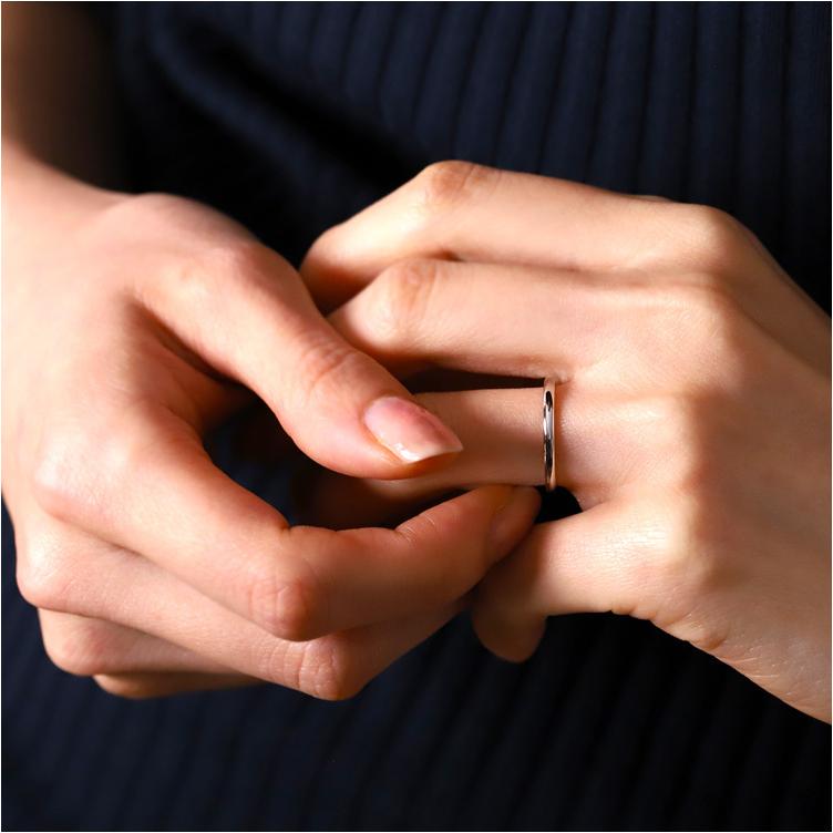 DEVAS プラチナリング 指輪 プラチナ リング 1.5mm幅 甲丸 光沢 マット PT950 pt レディース プラチナ指輪 シンプル 地金 本物 つけっぱなし 刻印 誕生石 ペア ...