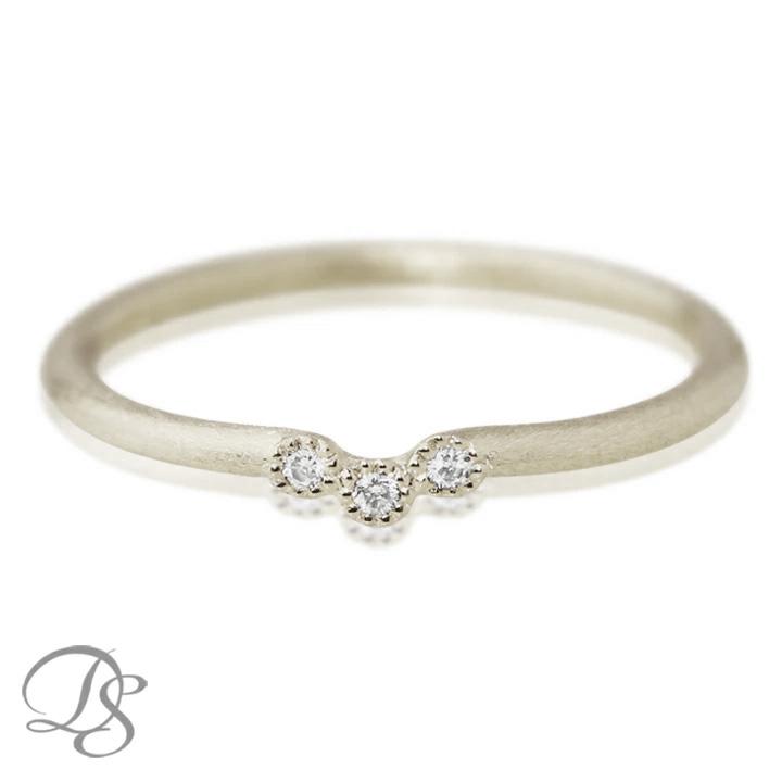 DEVAS 【土日限定1500円OFFクーポン有】 プラチナリング 指輪 プラチナ リング 3石 ダイヤモンド pt950 pt 指輪 レディース プラチナ指輪 シンプル 本物 地金 ...