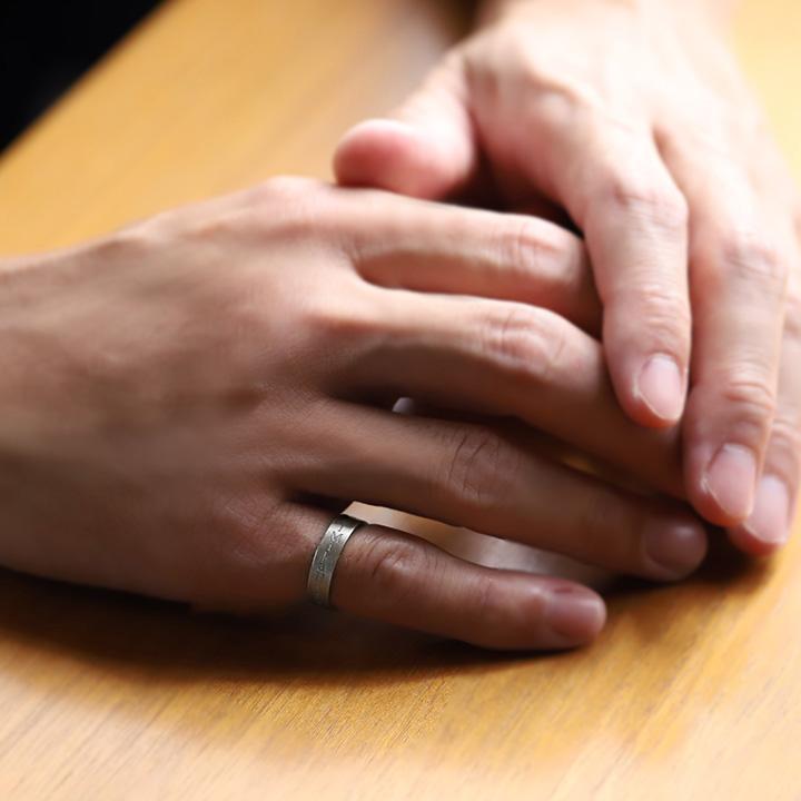 DEVAS 【10/27 値上げ対象】 プラチナリング 指輪 プラチナ リング 平打ちリング 5mm幅 メンズ pt950 pt レディース プラチナ指輪 幅広 刻印 : デザイナーズ ...