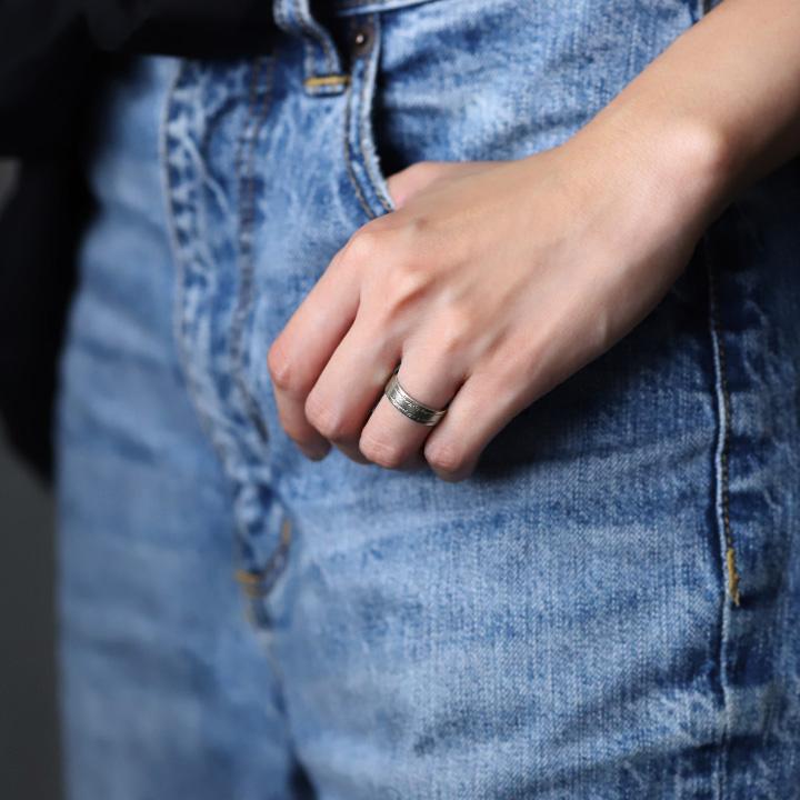 DEVAS 【10/27 値上げ対象】 プラチナリング 指輪 プラチナ リング 平打ちリング 5mm幅 メンズ pt950 pt レディース プラチナ指輪 幅広 刻印 : デザイナーズ ...