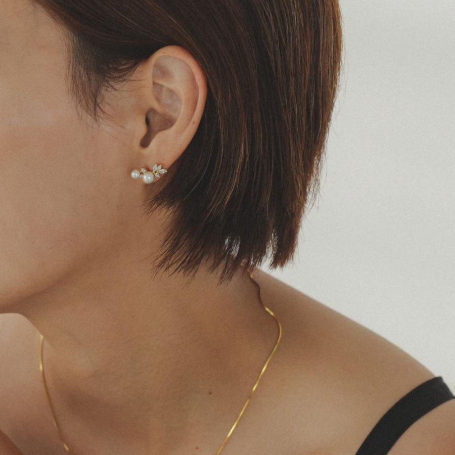 silver925 ビジューパールピアス K14GP シンメトリー シルバー 925 ムーン スタッド : LuneJewelry - 通販 - Yahoo!ショッピング