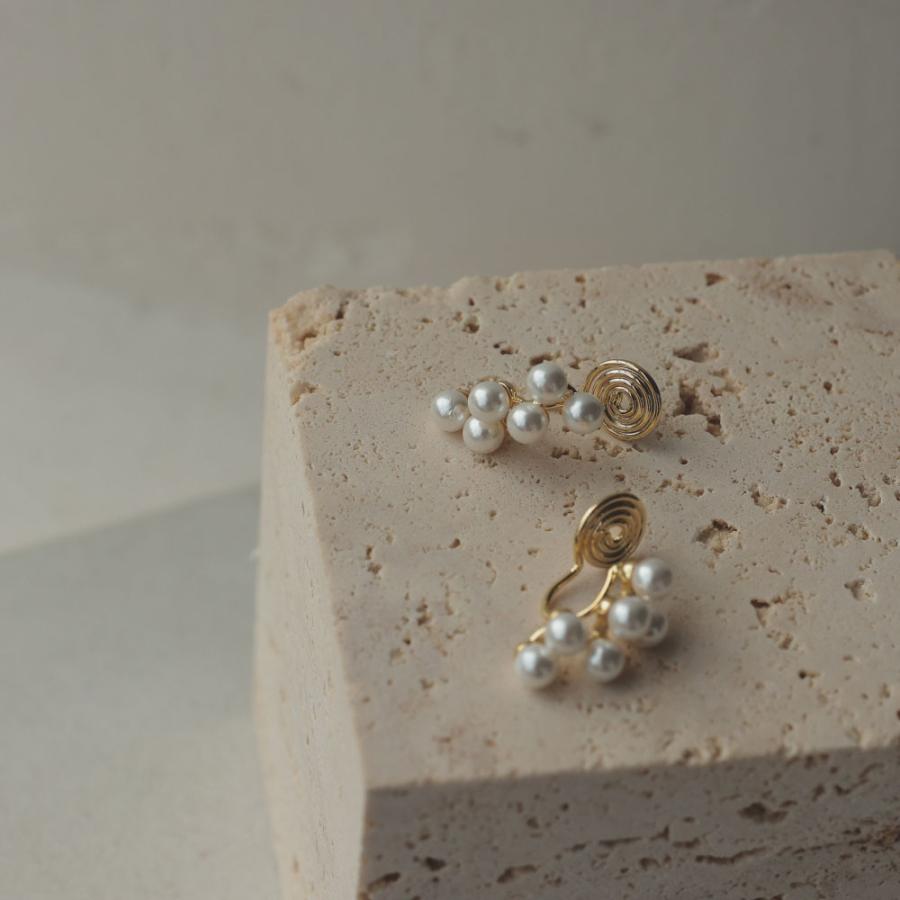 K14GP メレパール ピアス イヤリング 小粒 ホワイトパール シルバー925 ポスト : LuneJewelry - 通販 - Yahoo!ショッピング