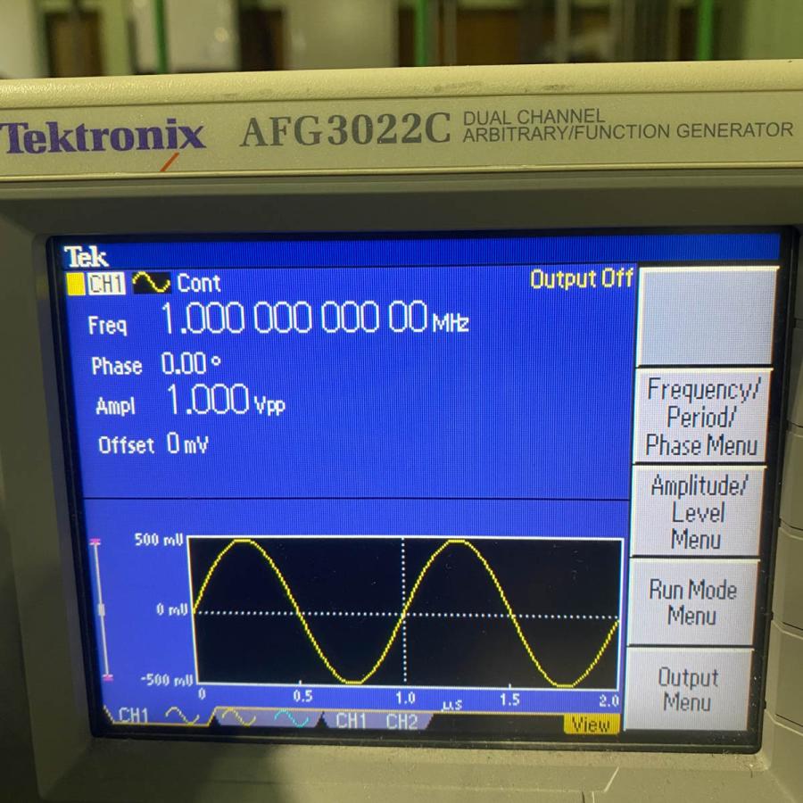 [DW]USED 8日保証 Tektronix AFG3022C ARBITRARY/FUNCTION GENERATOR ファンクション ...