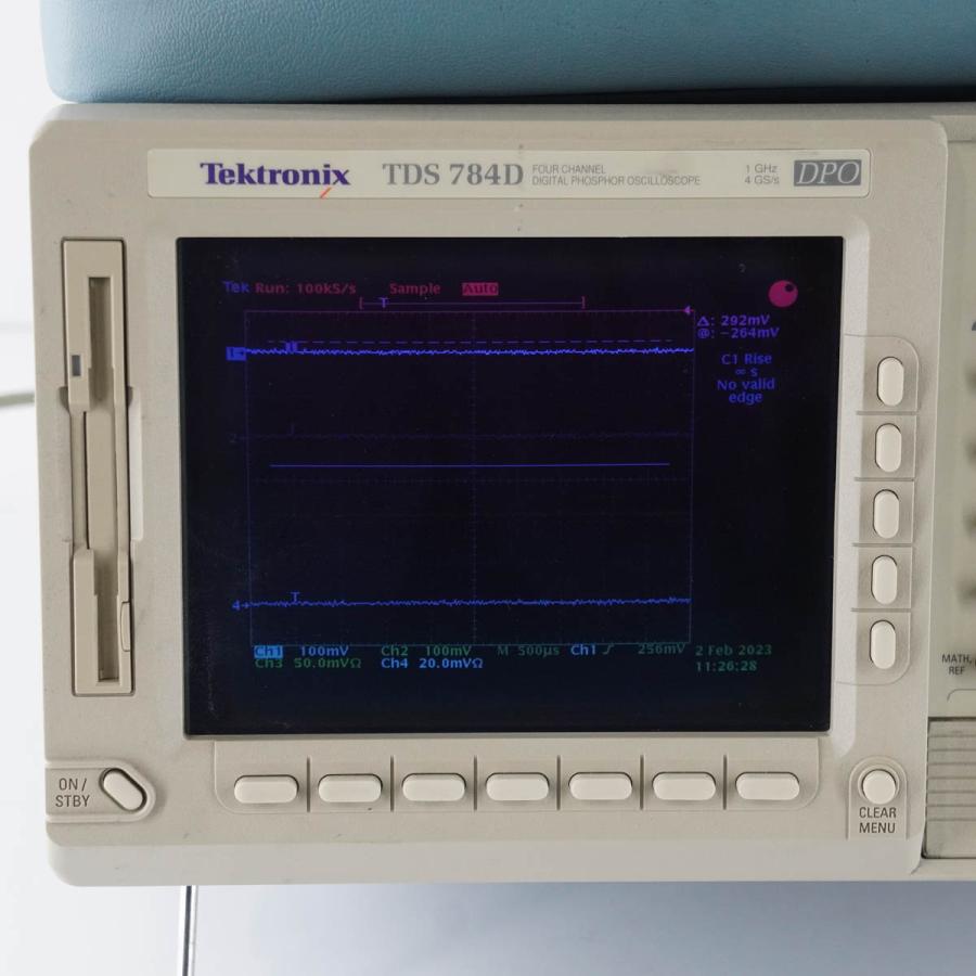 [JB]USED 現状販売 Tektronix TDS 784D TDS784D 4ch DIGITAL PHOSPHOR ...