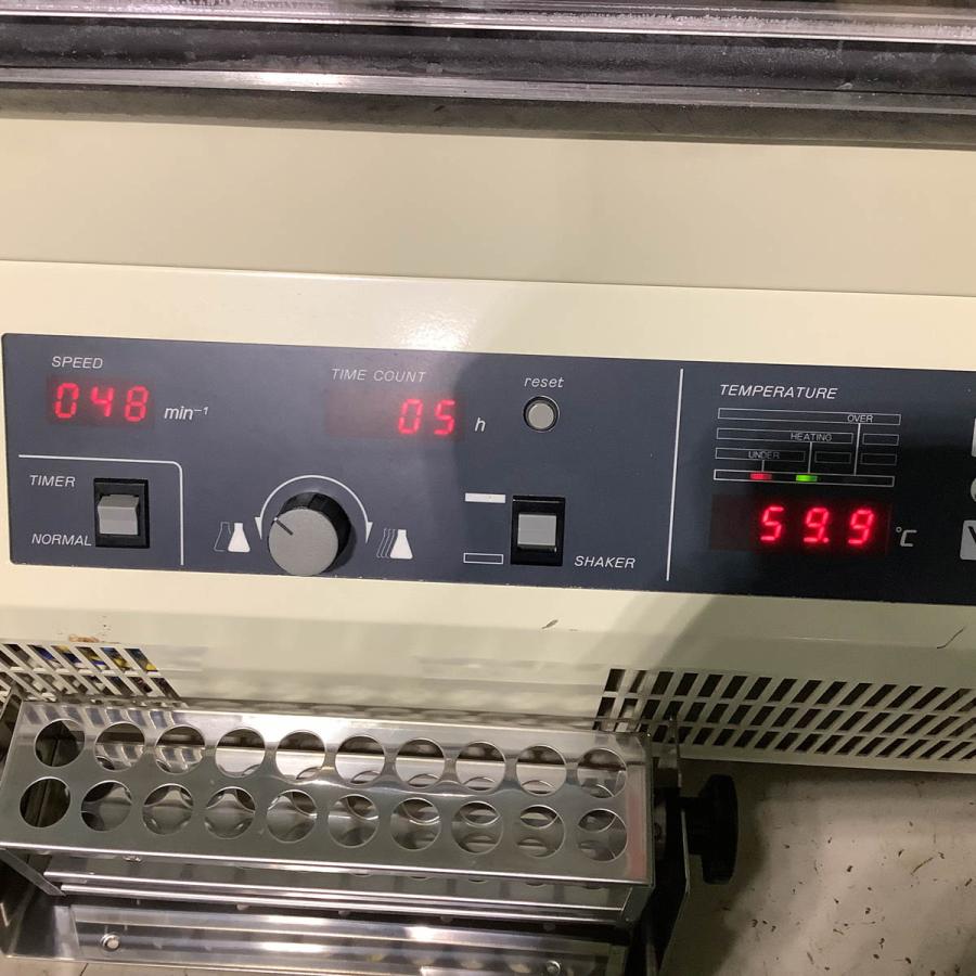 [DW]USED 8日保証 TAITEC BR-40LF BIO-SHAKER バイオシェーカー 中型恒温振とう培養機 取扱説明書 ...