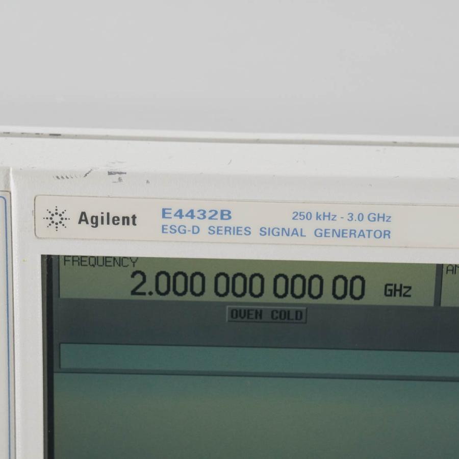 [JB]USED 現状販売 Agilent E4432B ESG-D SIGNAL GENERATOR シグナルジェネレーター 1E5 100 ...