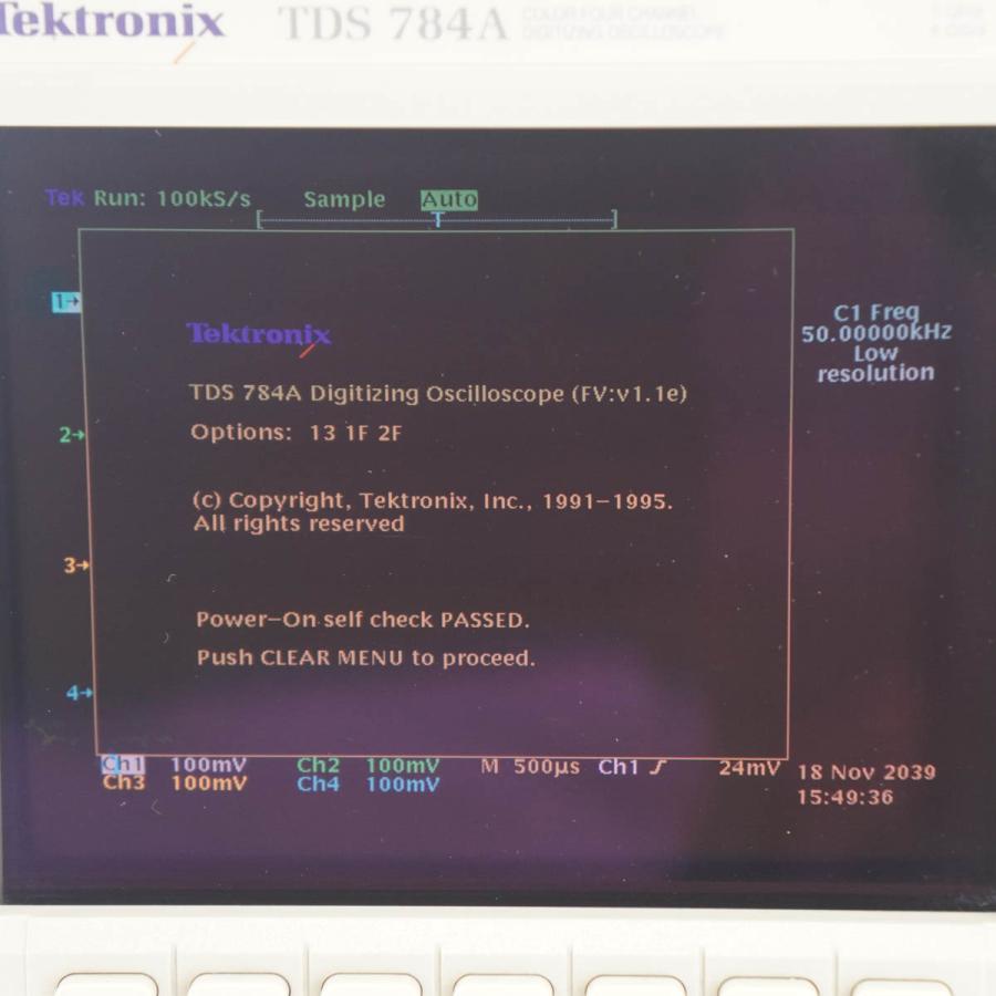 [DW]USED 8日保証 セルフテストOK Tektronix TDS 784A TDS784A DIGITZING OSCILLOSCOPE オシロスコープ OPT 13 1F 2F ...