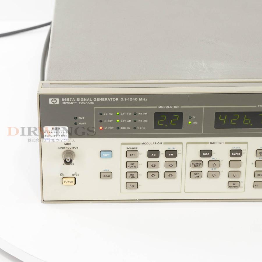 [JB]USED 保証なし hp 8657A SIGNAL GENERATOR シグナルジェネレーター 信号発生器 OPT 001 0.1 ...