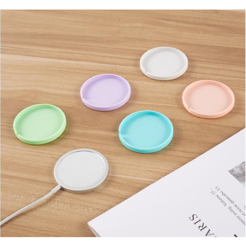 シリコン QI充電器ケース ワイヤレス充電器ケース スマホ充電器カバー MagSafe充電器ケース 表面保護 耐衝撃 傷付きにくい ...