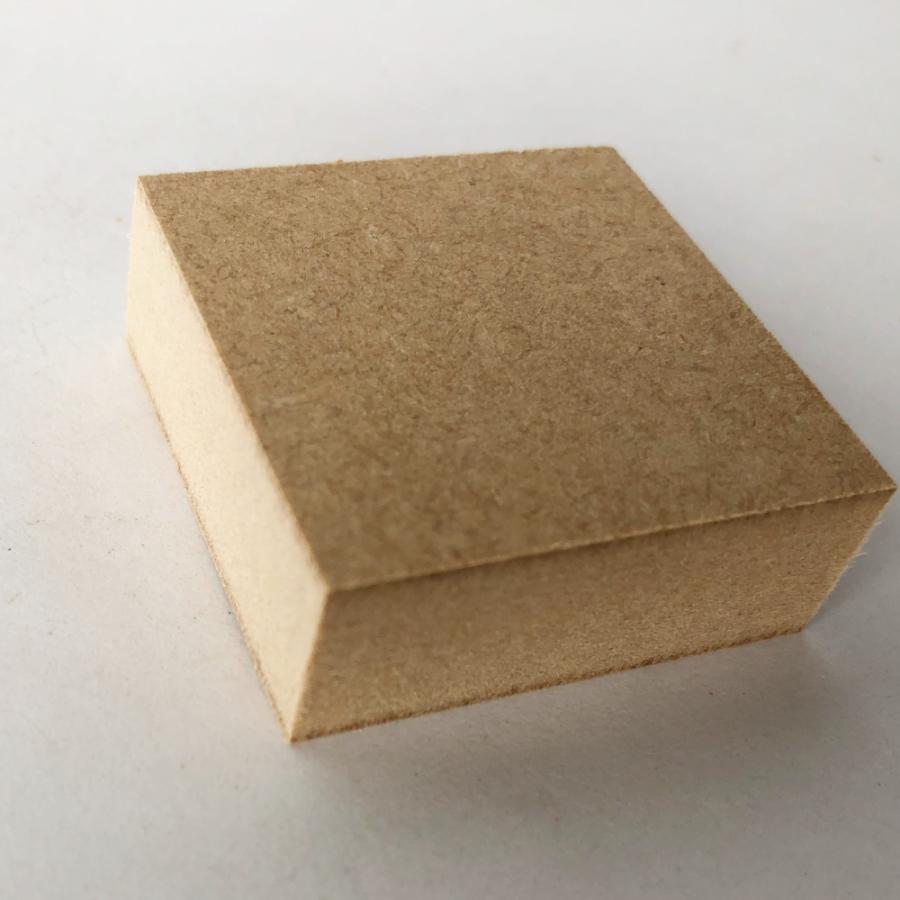 木材 MDF材 15mm厚 ミニサイズ 約40mm×約40mm 10枚セット MDFボード MDF板 板 diy 日曜大工 材料 端材 ...