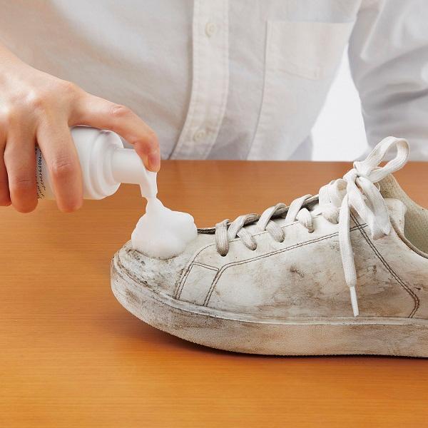 COGIT（コジット） 【即納】イージーPROドライシャンプー 200ml 靴クリーナー 汚れ落とし ブラシで擦って拭く 泡の洗浄剤 水洗い不要 約20回分 : Dragon Bee - 通販 ...