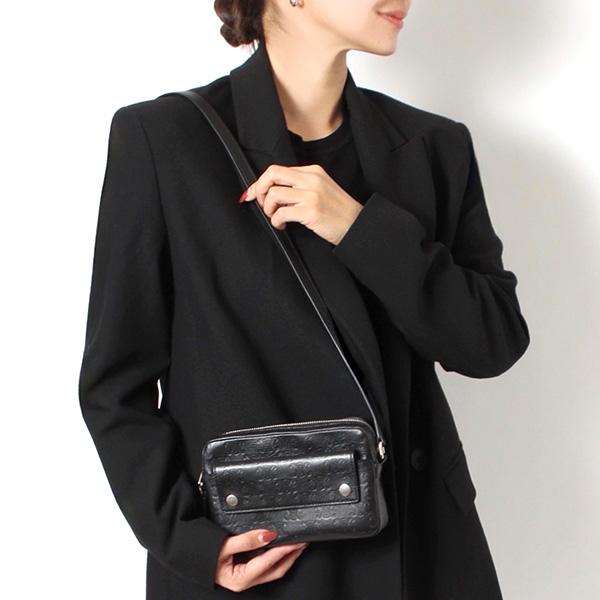 CELINE 24AWモデル セリーヌ トリオンフ ミニ カメラバッグ CELINE 24AWモデル セリーヌ トリオンフ ミニ カメラバッグ